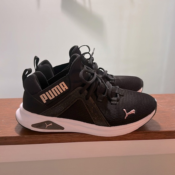 Puma | Shoes | Puma Womens Enzo 2s Cross Trainer | Poshmark